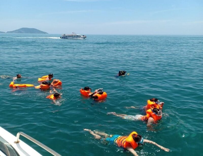 Cham Island: Experience Snorkeling and Lunch In A Day Tour - Who Should Consider This Tour?