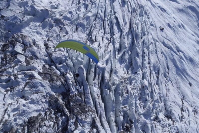 Chamonix: Tandem Paragliding Flight - Why This Tour Is Worth Considering