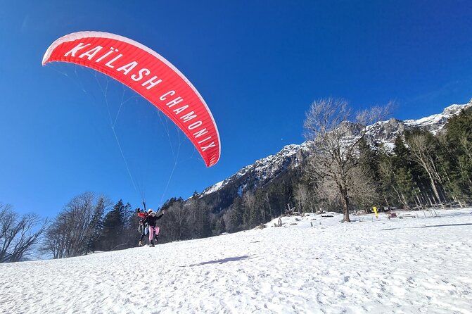 Chamonix Two-Seater Paragliding Flight Review - Weather Conditions and the Thrill of Flying