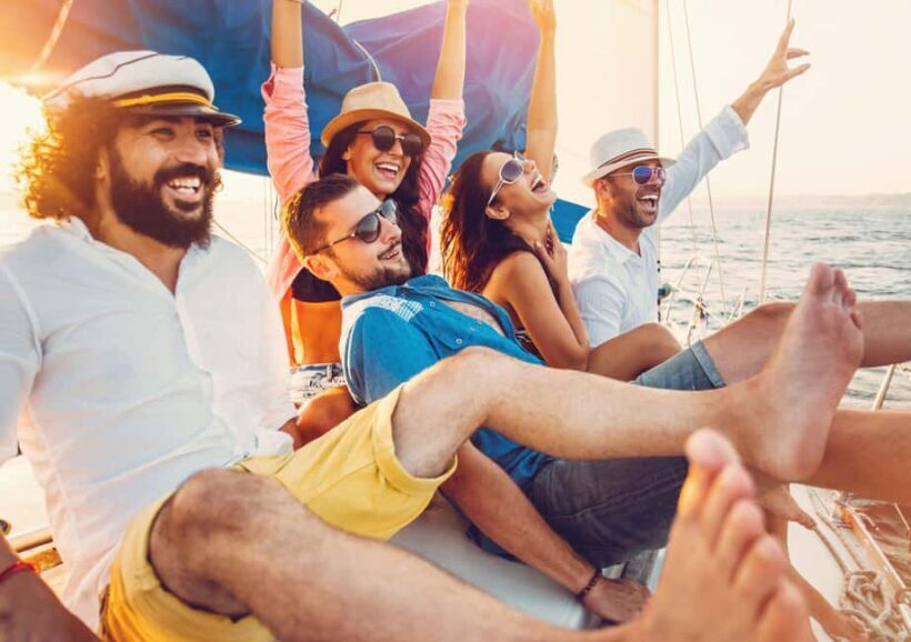 Champagne & Lobster Snorkeling Cruise - Key Points