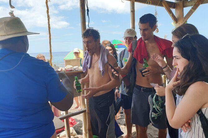 Champagne Reef, Bubble Beach and Scotts Head Snorkeling tour by boat in Dominica - FAQ