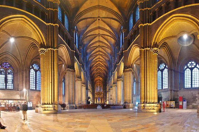 Champagne Tour From Paris by Minivan With Reims Cellars & Champagne Tasting - Champagne Tasting and Cellar Exploration