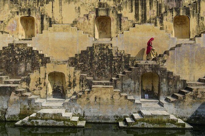 Chand Baori Step Well Private Day Tour with Lunch - Key Points