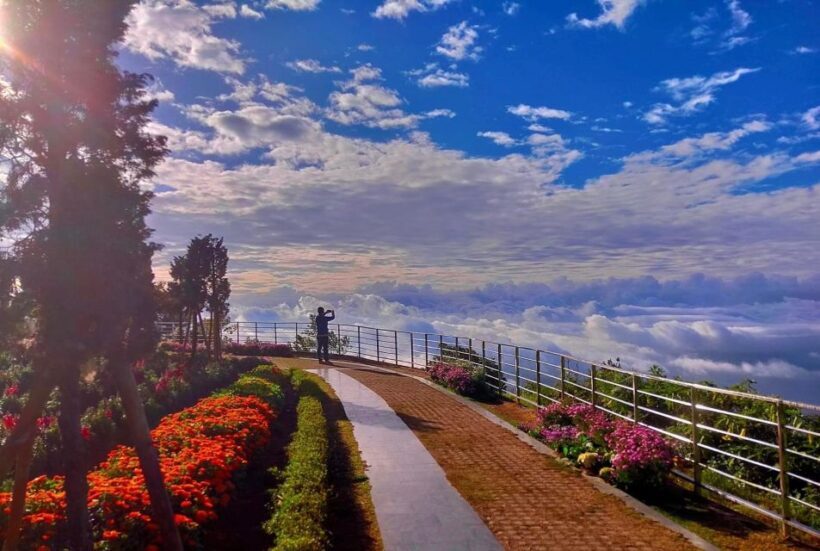 Chang Mai: Doi Inthanon Day Tour w/Waterfalls & Hilltribes - The Sum Up