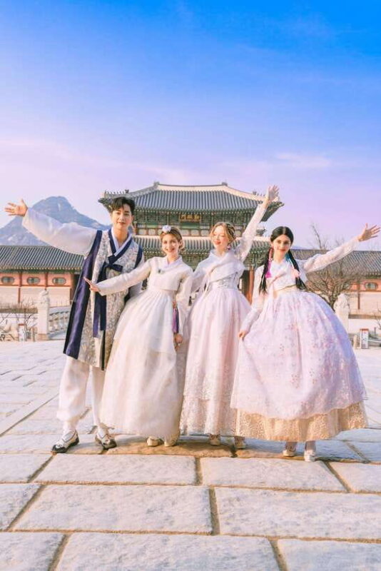 Changdeokgung Hanbok Experience at hanboknam - Who Should Consider This Experience