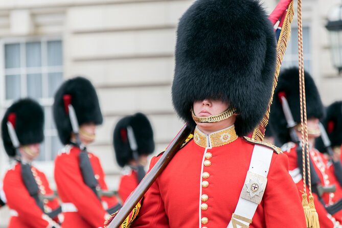Changing of the Guard Guided Tour at Buckingham Palace - Booking Information and Policies