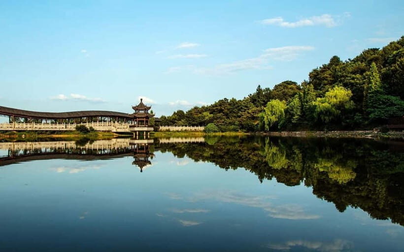 Changsha: Private Tour with Xiangjiang River Cruise - The Xiangjiang River Cruise: Scenic and Exclusive