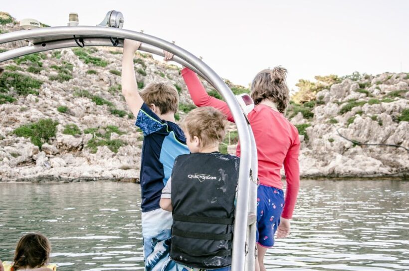 Chania: Sunset Cruise with Cretan Wine - FAQ