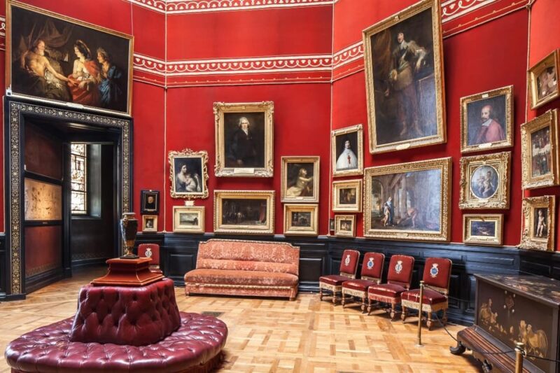 Chantilly: The Very Rich Hours of the Duke of Berry Exhibit - Who Will Enjoy This Tour?