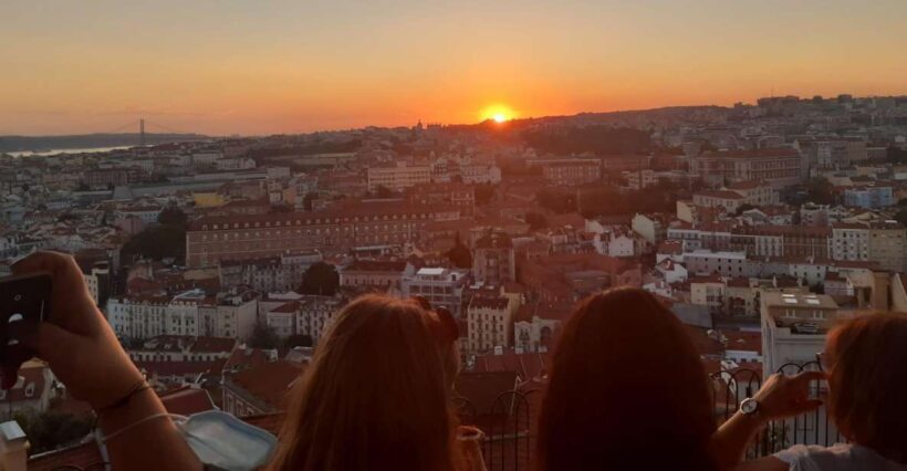 Chaparru's Lisbon Essentials 5 H Tuk Tuk Tour - The Guide and Personal Touch