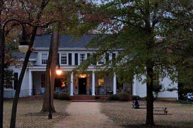 Chapel Hill Ghost Walk - A Detailed Look at the Chapel Hill Ghost Walk