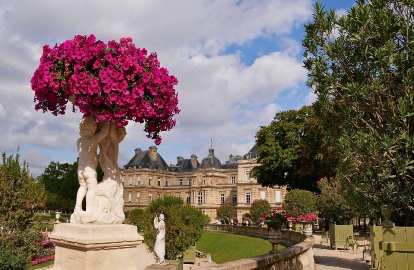 Chapel of Our Lady of the Miraculous Medal Paris Guided Tour - Key Points