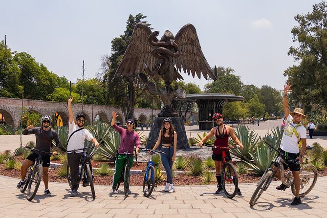 Chapultepec Castle or Anthropology Museum bike tour - Detailed Breakdown of the Itinerary