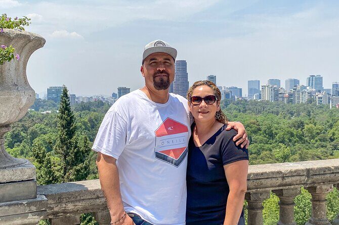 Chapultepec Castle Tour with After-Hours Access & Local Guide - Key Points