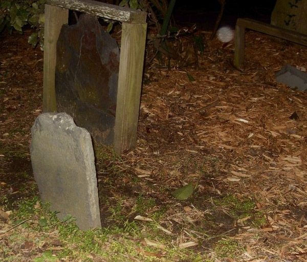 Charleston: 90-Minute Ghost & Graveyard Walking Tour - Charleston: 90-Minute Ghost & Graveyard Walking Tour — An In-Depth Review