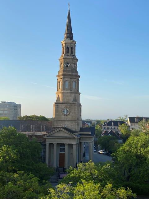 Charleston: Beauty & Tragedy Historic Walking Tour - Who Should Consider This Tour?