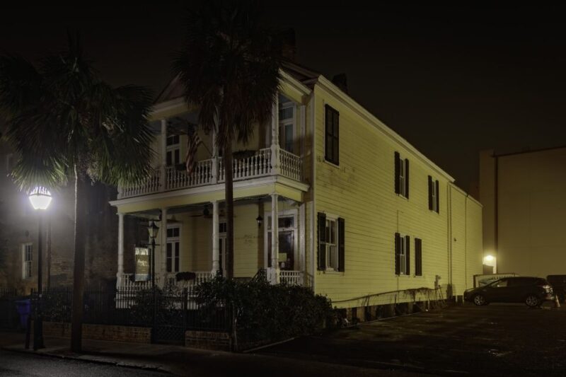 Charleston Terrors: Pirate Ghosts Haunted Walking Tour - Who Will Love This Tour?