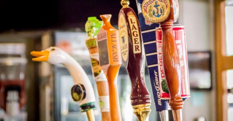 Charleston: Walking History and Bar Tour - Charleston: Walking History and Bar Tour — A Blend of Stories and Sips