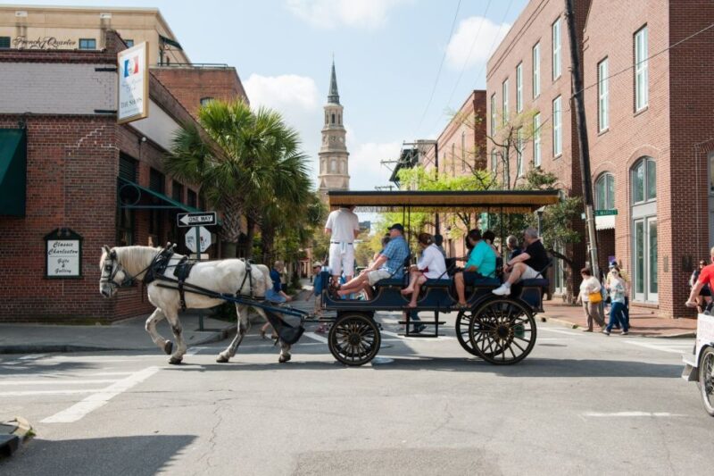 Charleston:Evening Haunted History Horse-Drawn Carriage Tour - A Balanced Look at the Experience
