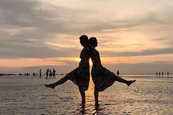 Charlie's Chartered-Private Tour Guide - Comfort and Convenience