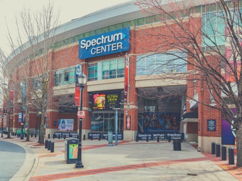 Charlotte: Charlotte Hornets Basketball Game Ticket - Seating Options and Views
