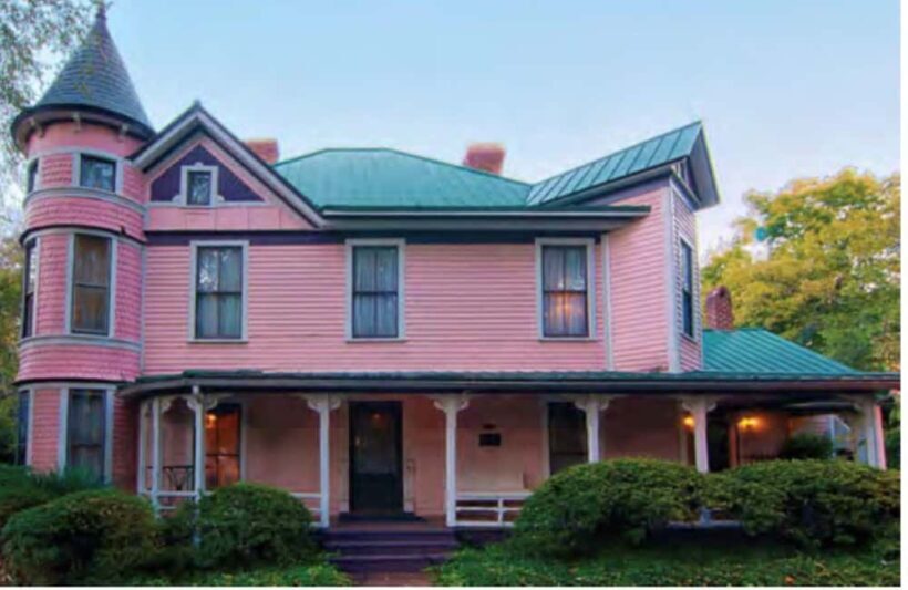 Charlotte: Historical City Tour by Shuttle Bus - Who Will Love This Tour?