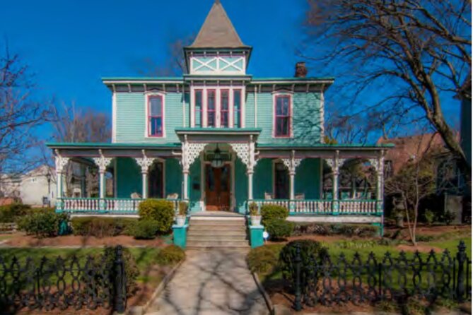 Charlottes Premier Historical City Bus Tour - A Personalized Small Group Experience