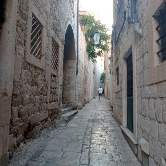 Charm of Old Dubrovnik - A Deep Dive into the Dubrovnik Charm Tour