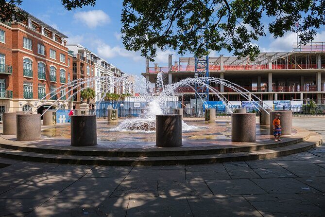 Charmed by Charleston: A Love Story Stroll - Pineapple Fountain: A Charleston Icon