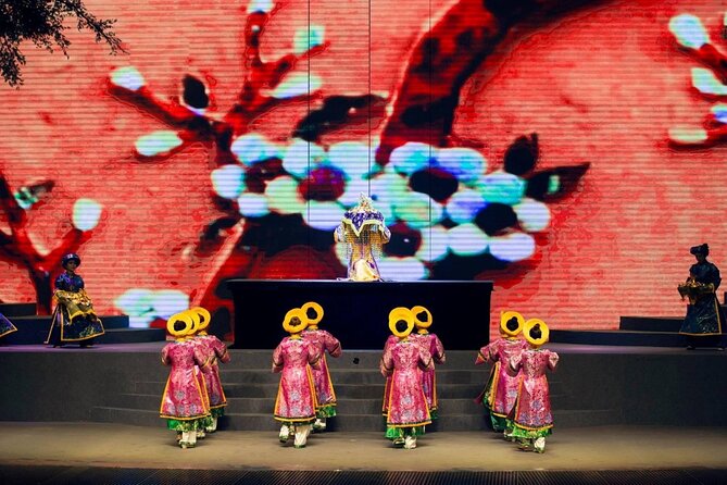 Charming Da Nang Show : Culture-Art-History-LifeStyle of Vietnam - Who Will Appreciate This Experience?