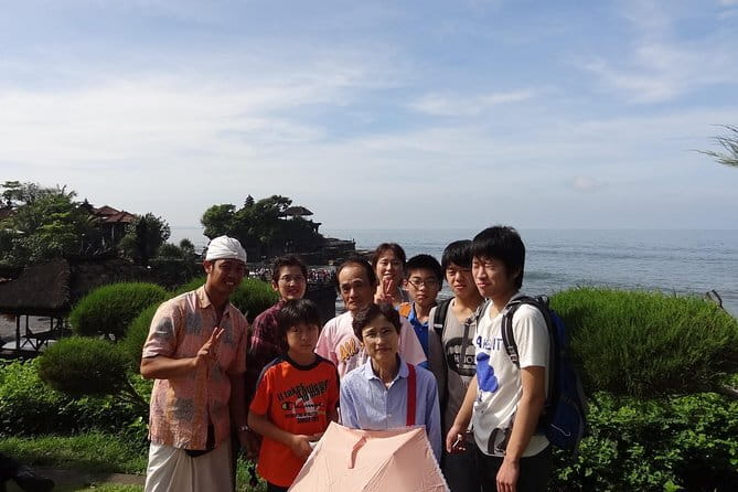 Charter a car with driver in Bali - Authentic Experiences and Real Reviews