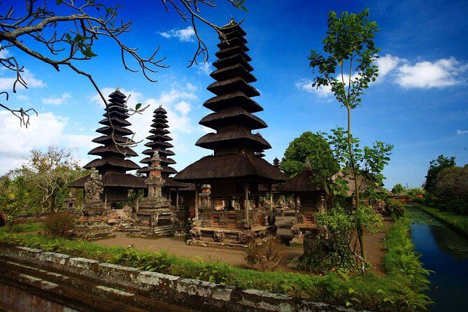 Charter Premier Vehicle with Driver at Bali - 5 Hours Usage - Frequently Asked Questions