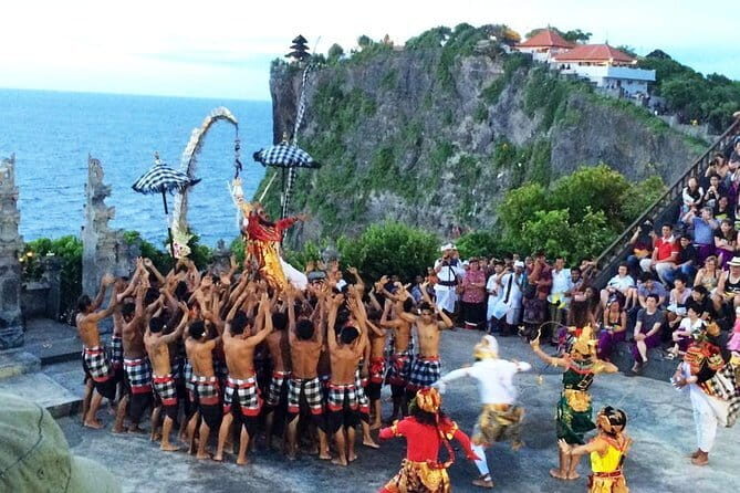 Charter Standard Vehicle with Driver at Bali- 10 Hours Usage - Key Points
