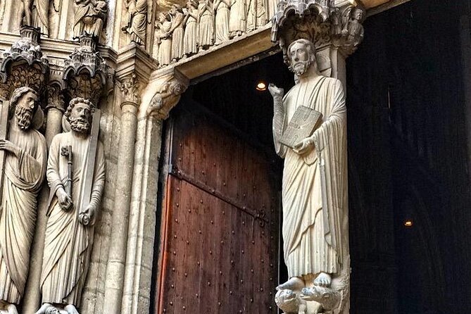 Chartres Cathedral 5 Hours Tour From Paris With Private Transport - Important Information for Travelers