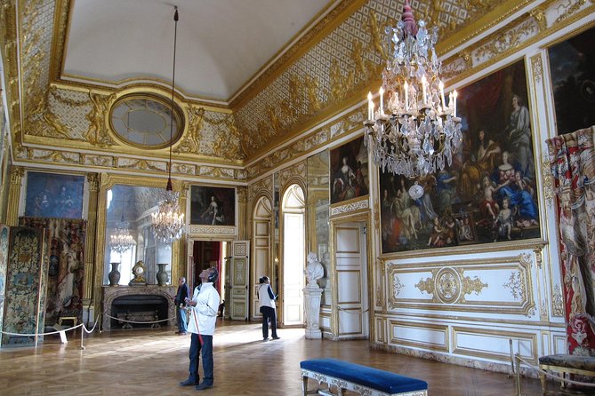 Château of Versailles and Marie Antoinettes Petit Trianon Private Tour - Highlights of the Private Tour Experience