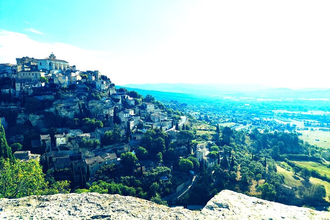 Chateauneuf du Pape and Luberon vineyard tour from Avignon - The Sum Up