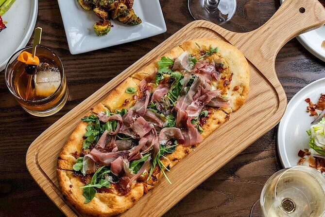 Chatham Bites and Sights Walking Guided Food Tasting Tour - Guides and Atmosphere