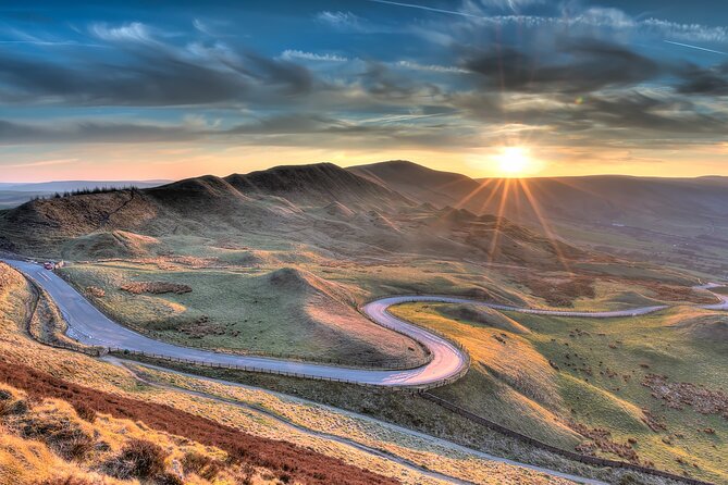 Chatsworth and Peak District Small-Group Tour From Manchester - Tour Experience and Highlights