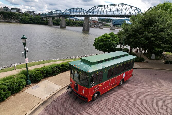 Chattanooga: City Trolley Tour with Coker Automotive Museum visit - The Sum Up