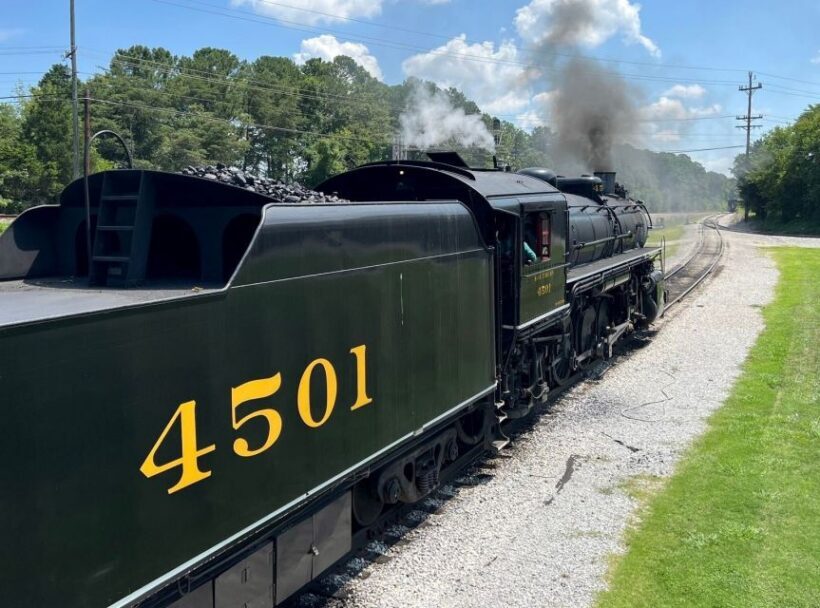 Chattanooga: Derailed Trolley Tour and Train Ride - A Deep Dive into the Experience