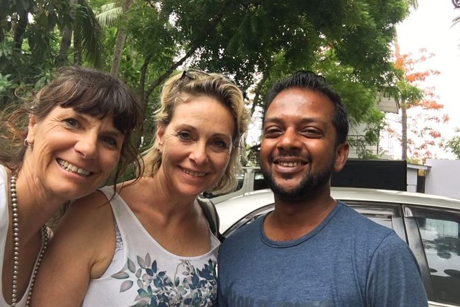 Chauffeur guide and Tour organizer - The Experience of Traveling with a Guide