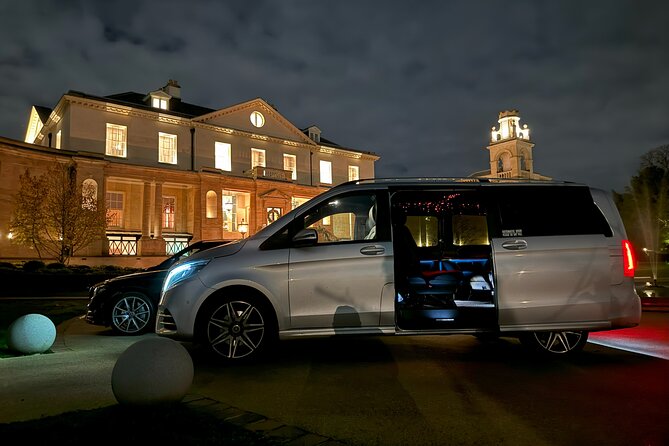 Chauffeur Limo Services Heathrow Airport To/From Anylondon Hotel - Reliable and Efficient Transportation