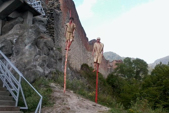 Chauffeur Service in Bucharest - The Practical Side: Price, Duration, & Group Size