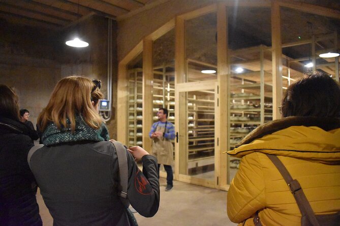 Cheese Factory Workshop with Wine Tasting in Requena, Valencia - Key Points