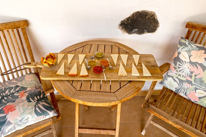 Cheese Making Workshop in Fuerteventura With Breakfast - Cheese Making Process