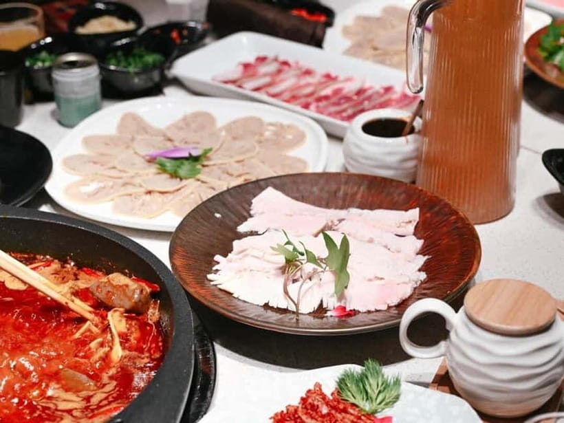 Chengdu: Baba-tea, Hotpot & Bar Local Lifestyle Tour - An In-Depth Look at the Chengdu: Baba-Tea, Hotpot & Bar Tour