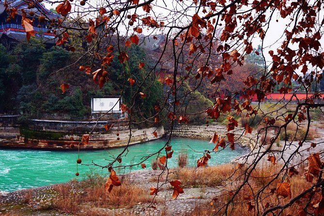 Chengdu Day Tour of Dujiangyan Irrigation System and Mount Qingcheng - The Sum Up