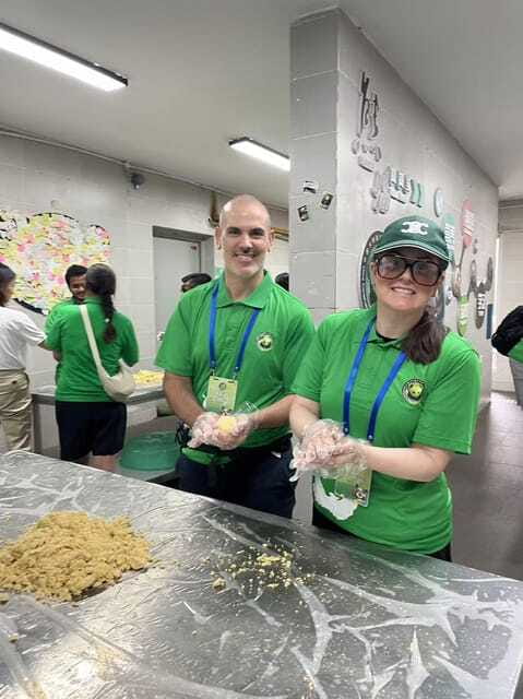 Chengdu: Dujiangyan Panda Base Volunteering Day Trip - FAQ