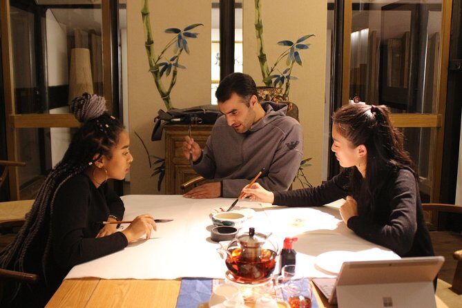 Chengdu Exclusive Chinese Painting Private MasterclassExperience - FAQs