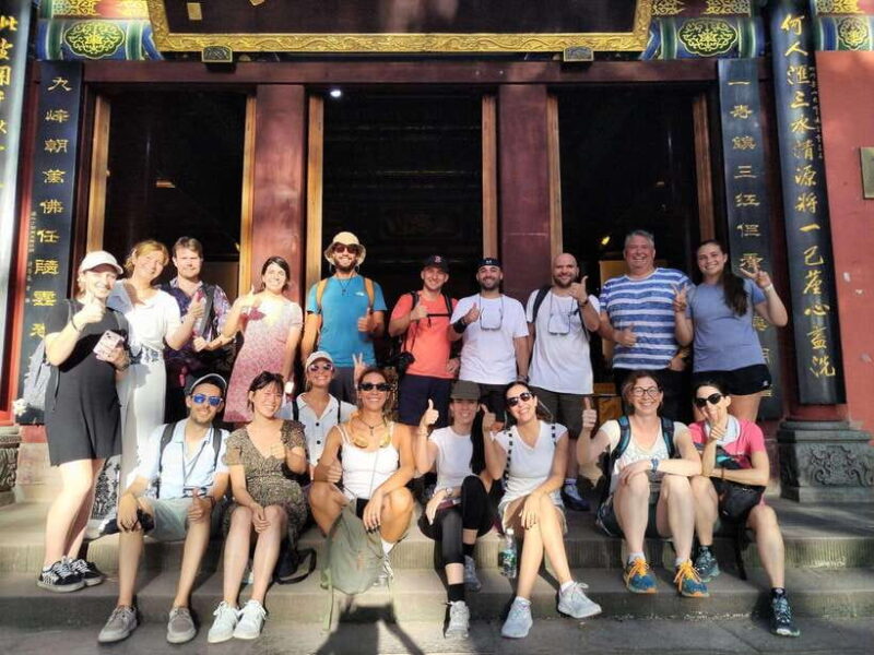 Chengdu: Giant Panda and Leshan Buddha Day Trip - Key Points